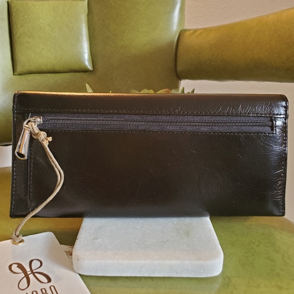 HOBO | Bags | Hobo Wallet | Poshmark